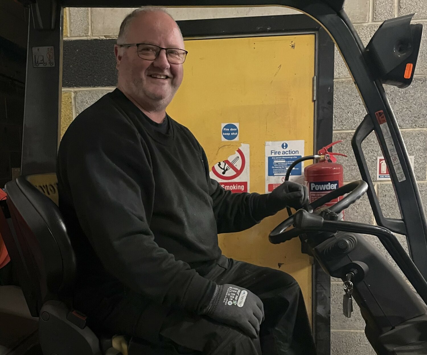 Meet the team - Hydra-Perm